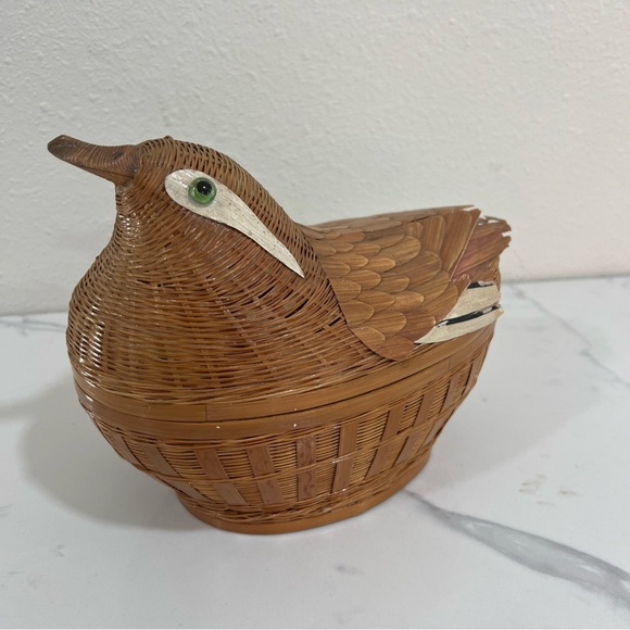 Art | Vintage 7s Shanghai Handicrafts Lidded Woven Bird Basket Wicker ...